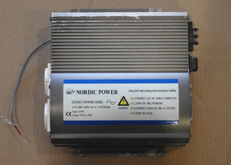 Inverter 12 till 220v ac - Wasa Yachts